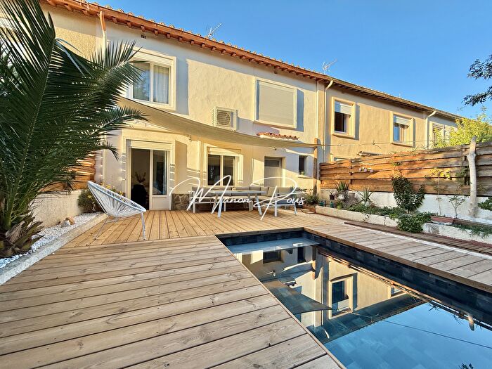 Maison à vendre - Saint-Estève - 4 pièces - 3 chambres