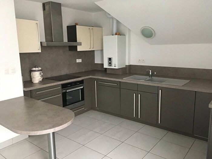 Nord Est, Rixheim - Appartement 4 pièces à louer