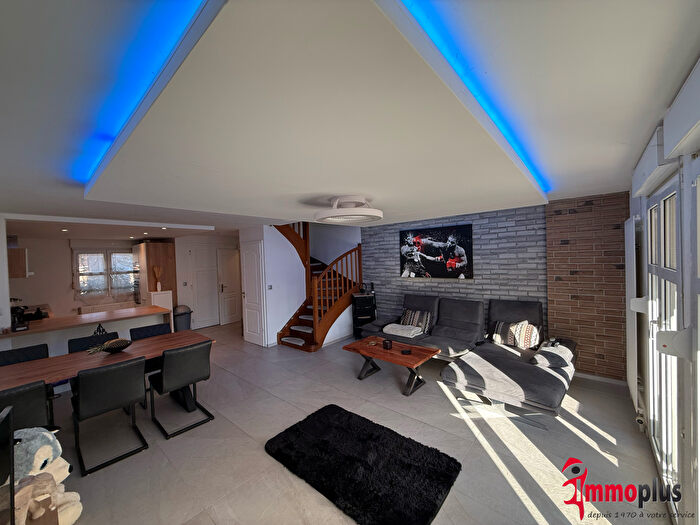 Maison à vendre - Saint-Louis, Centre-ville - 5 pièces - 3 chambres