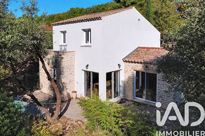 Maison à vendre - Bagnols-en-Forêt - 4 pièces - 3 chambres