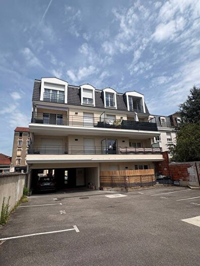 Grosse Pierre-Foch-Dunant-Guynemer-Collinet, Meaux : Appartement 2 pièces à louer