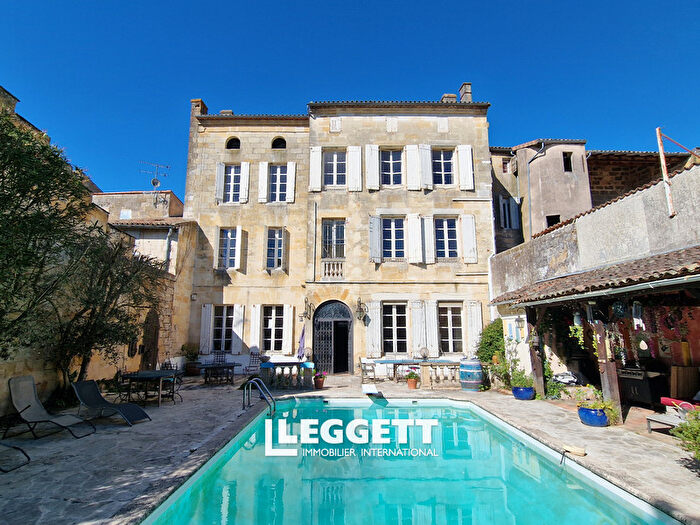 Maison 10 pièces à vendre - Castillon-la-Bataille