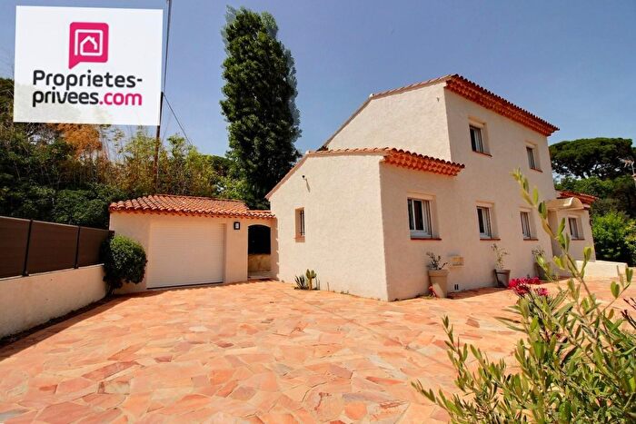 Maison à vendre - Sainte-Maxime, Saquèdes, Quilladou, Garonnette, Golfe - 4 pièces - 3 chambres