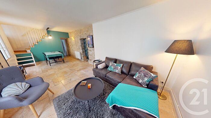 Maison à louer - Fontainebleau, Constance, Fleury - 3 pièces - 2 chambres