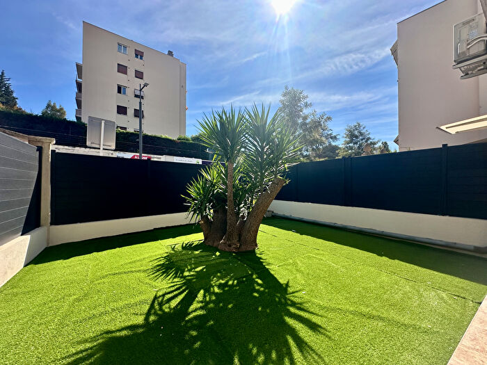 Appartement 2 pièces à louer - Cannes, Petit Juas