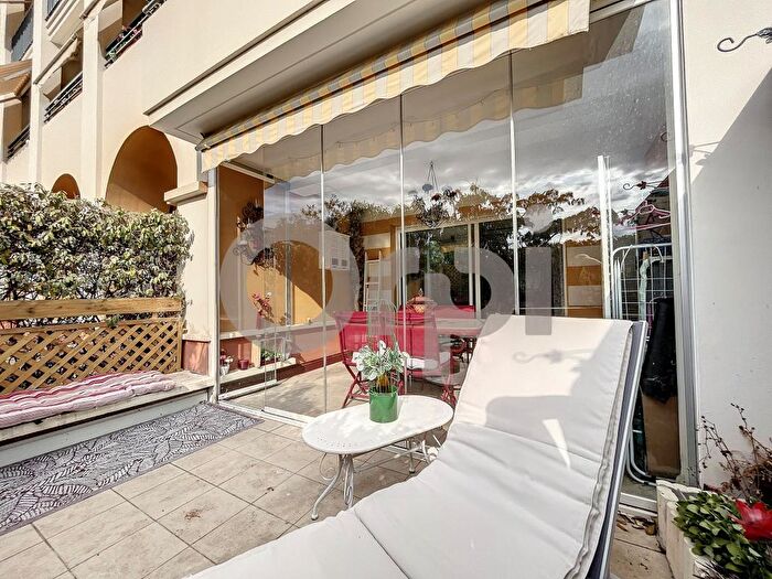 Appartement à vendre - Fréjus, Saint-Aygulf - 3 pièces - 2 chambres