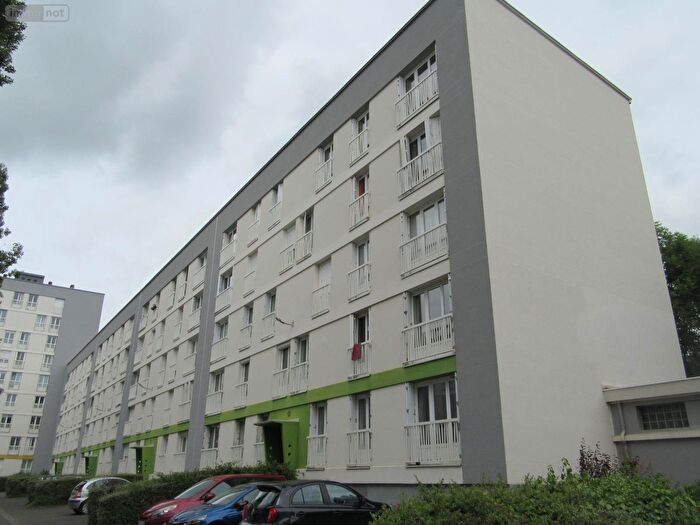 Appartement 4 pièces à louer - Quartiers Centre, Centre-ville
