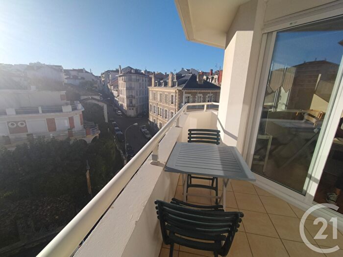 Appartement 3 pièces à Biarritz, Centre-ville Est, à louer