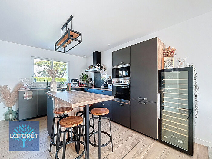 Maison à vendre - Lécousse - 4 pièces - 3 chambres