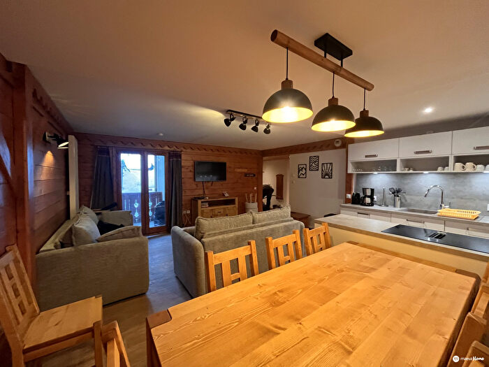 Appartement à vendre - Saint-Martin-de-Belleville - 3 pièces - 2 chambres