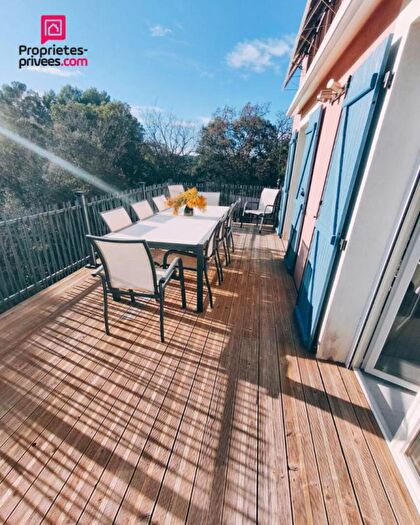 Maison à vendre - Vidauban - 5 pièces - 4 chambres