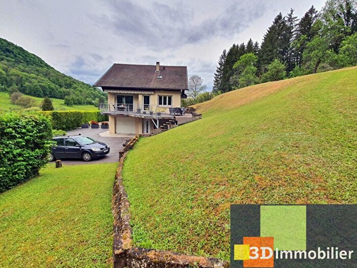 Lons-le-Saunier : Maison 7 pièces à vendre
