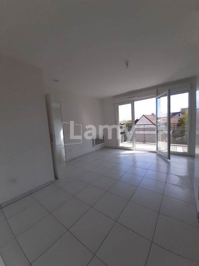 Appartement 2 pièces à louer - Tarterêts Sud, Corbeil-Essonnes