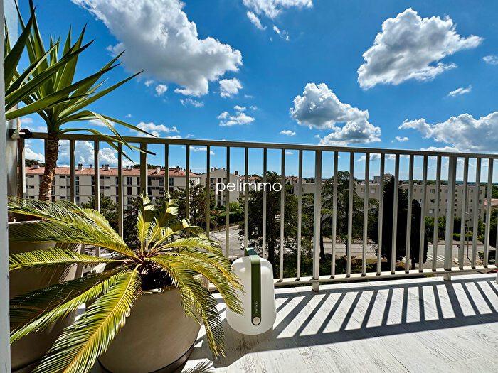 Appartement 4 pièces à vendre à Salon-de-Provence, Canourgues