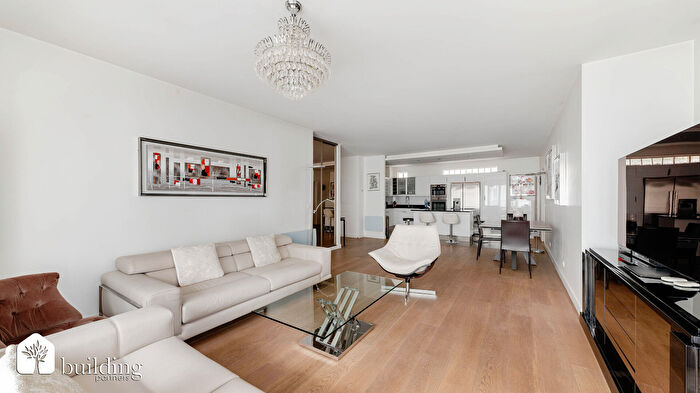 Appartement à vendre - Levallois-Perret, Henri Barbusse - 4 pièces - 2 chambres