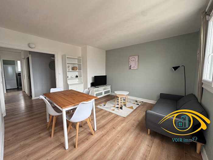 Appartement 4 pièces à Le Mans, Saint-Pavin, à louer