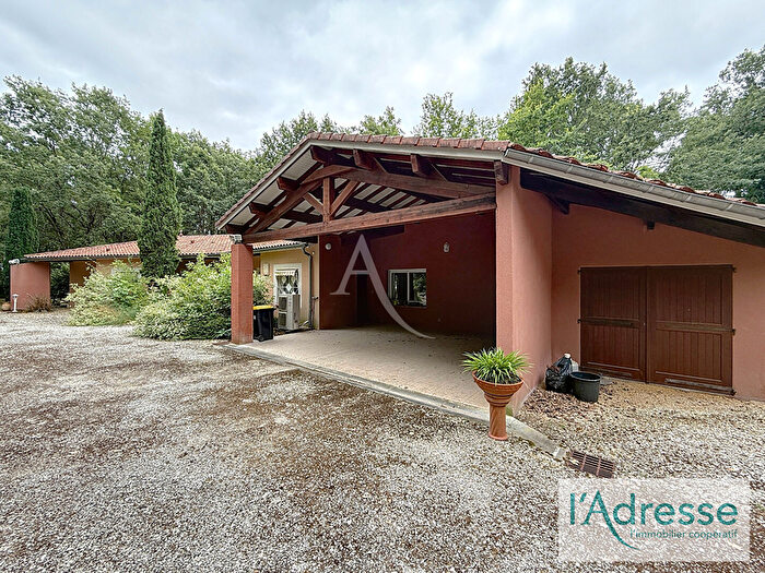 Maison à vendre - Villeneuve-lès-Bouloc - 5 pièces - 3 chambres