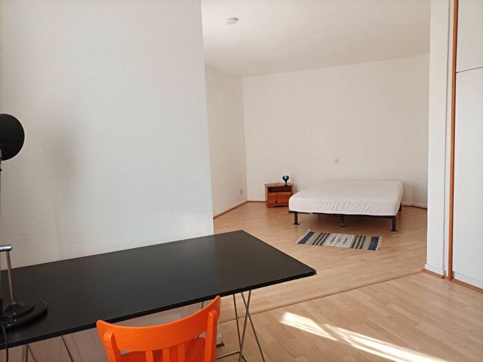 Appartement à louer - Leon Blum-La Raye Dieu, Clermont-Ferrand - 1 pièce