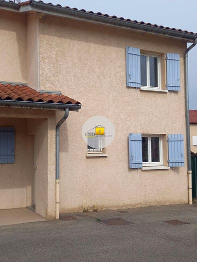 Saint-Laurent-de-Mure - Maison 3 pièces à louer