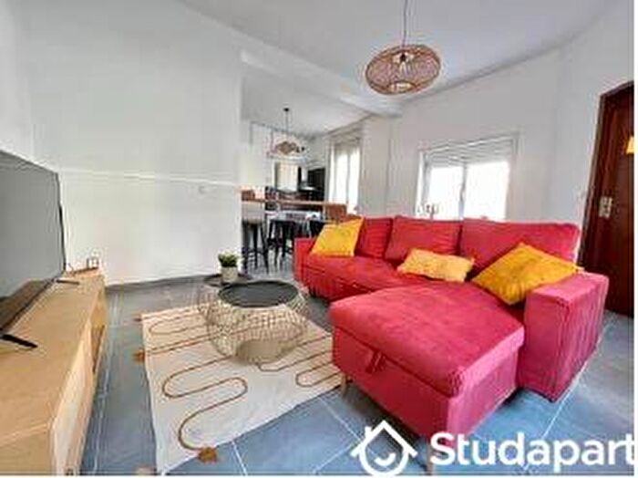 Appartement à louer - Fresnoy Mackellerie-Armentières, Roubaix - 1 pièce - 1 chambre