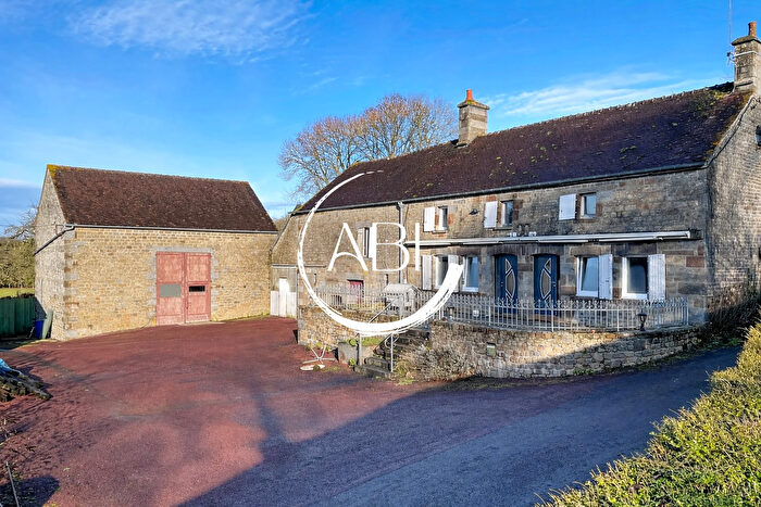 Maison à vendre - Joué-du-Bois - 6 pièces