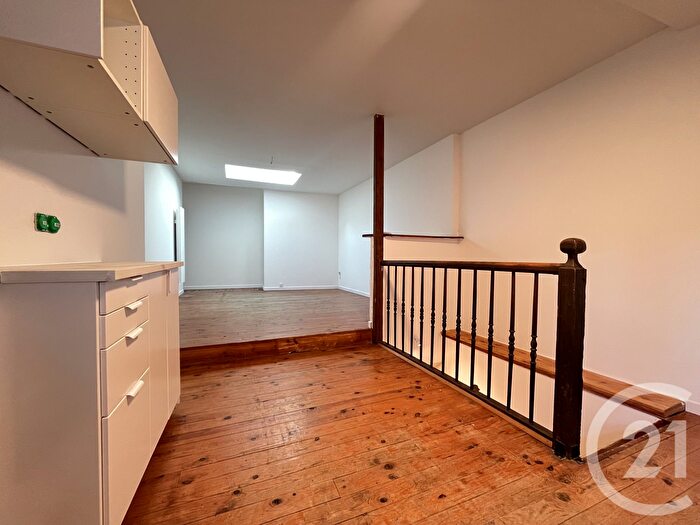 Appartement à louer - Réalmont - 3 pièces - 2 chambres