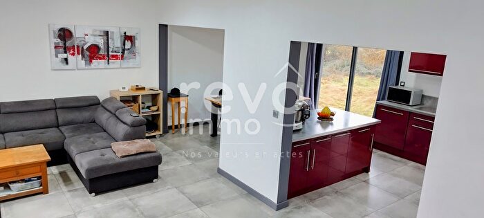 Maison à vendre - Saint-Martin-du-Fouilloux - 8 pièces - 6 chambres