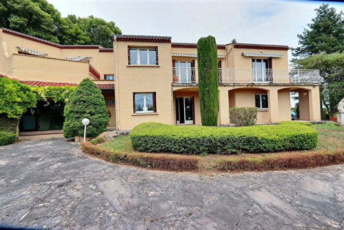 Maison 14 pièces à vendre à Beauregard-l'Évêque