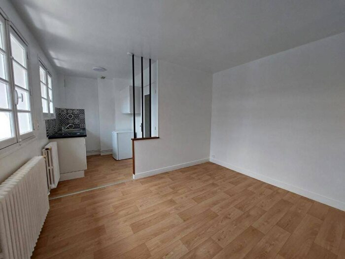 Vieux Marché-Cathédrale, Rouen : Appartement 1 pièce à louer