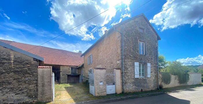 Maison 6 pièces à Orain, à vendre