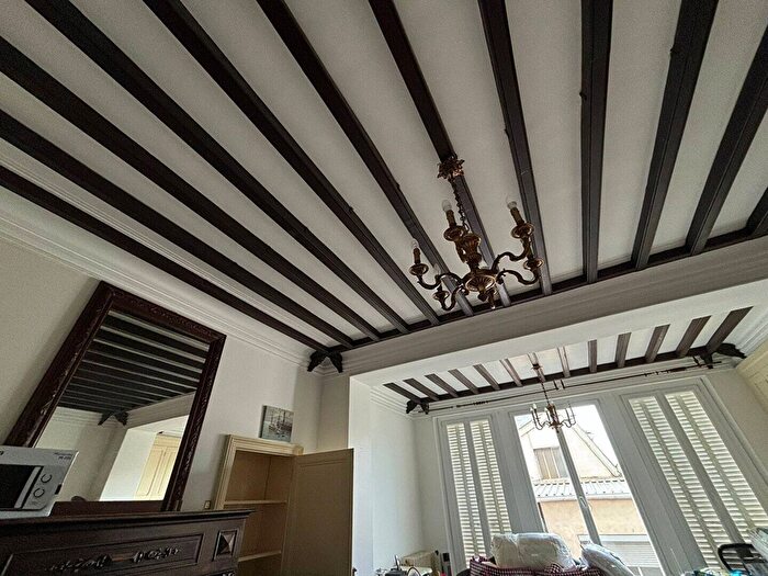 Appartement à louer - Briand Leclerc, Sens - 4 pièces - 1 chambre