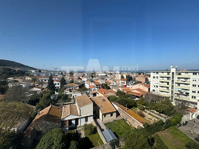 Appartement à louer - Sète, Château Vert - 3 pièces - 2 chambres