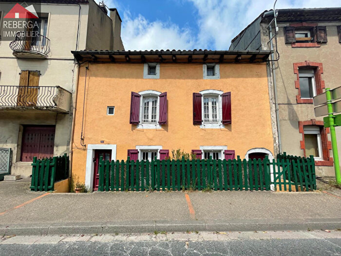 Maison à vendre - Saint-Amans-Soult - 6 pièces - 4 chambres