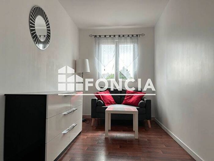 Appartement à louer - Faiencerie, Gien - 2 pièces - 1 chambre