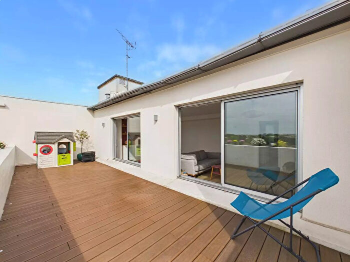 Appartement 6 pièces à vendre à Le Raincy, Gare