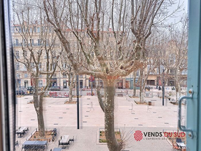 Appartement à louer - Béziers, Centre-ville, Palais des Congrès, Garibaldi, Gambetta - 3 pièces - 2 chambres