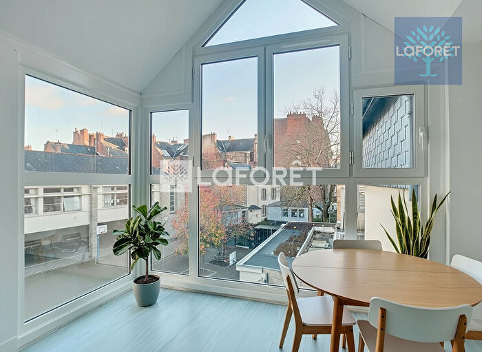 Appartement à vendre - Quartiers Centre, Saint-Anne - 3 pièces - 1 chambre