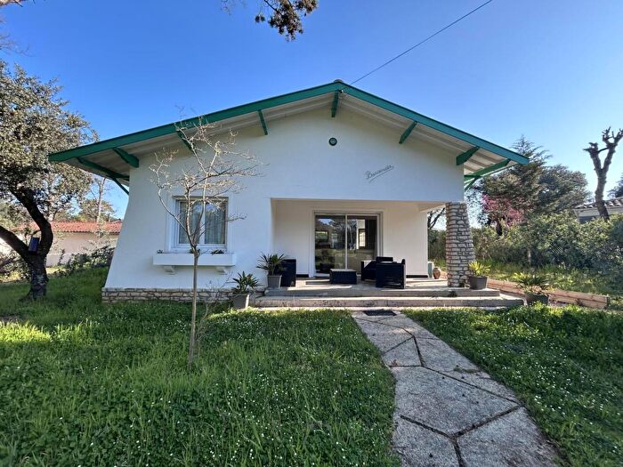 Soulac-sur-Mer : Maison 4 pièces à vendre