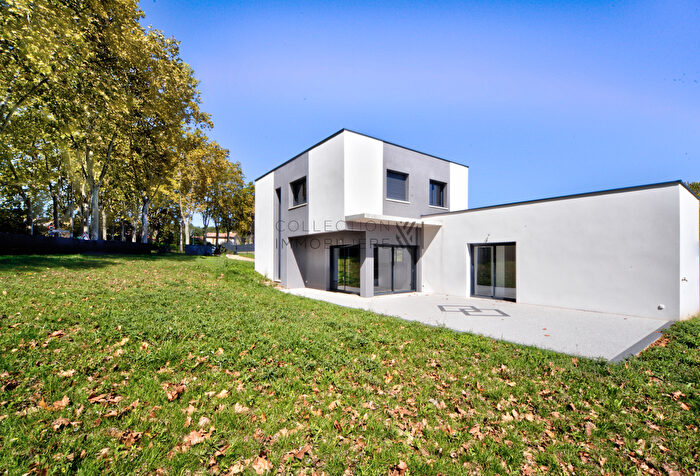 Maison 5 pièces à vendre à Saint-Sulpice-la-Pointe