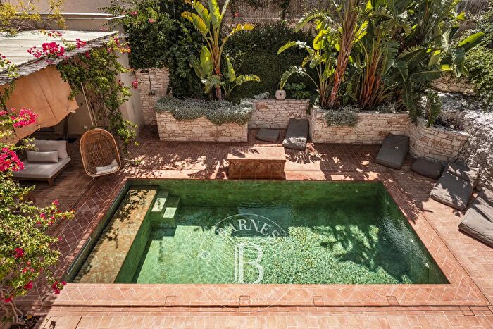 Maison à vendre - Saint-Florent - 8 pièces - 6 chambres