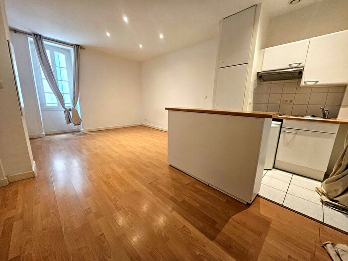 Appartement à louer - Nantes, Centre-ville - 1 pièce