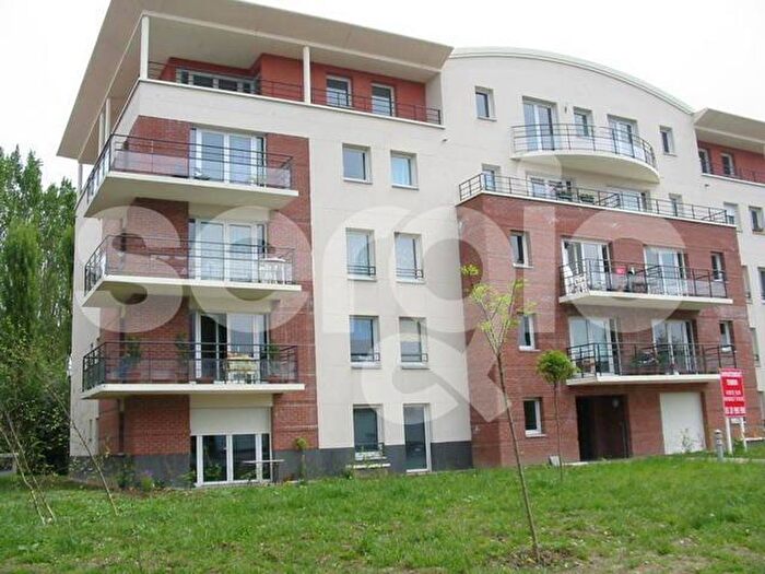 Appartement à louer - Wasquehal, Centre-ville, Pharos, Site Saint-Nicolas - 1 pièce