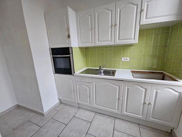 Appartement à louer - Intra Muros, Manosque - 3 pièces - 1 chambre