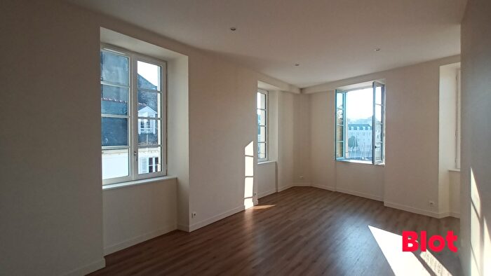 Appartement à louer - Vannes, Centre-ville, Le Port - 3 pièces - 2 chambres
