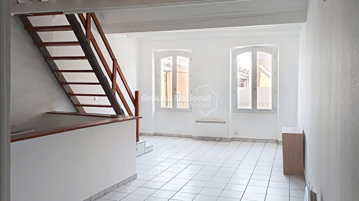 Bollène, Centre-ville - Appartement 3 pièces à louer