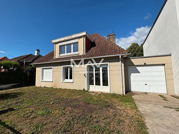 Maison 4 pièces à louer à Longuenesse