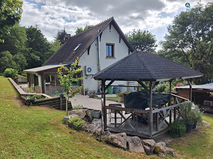 Maison 7 pièces à Néris-les-Bains, à vendre