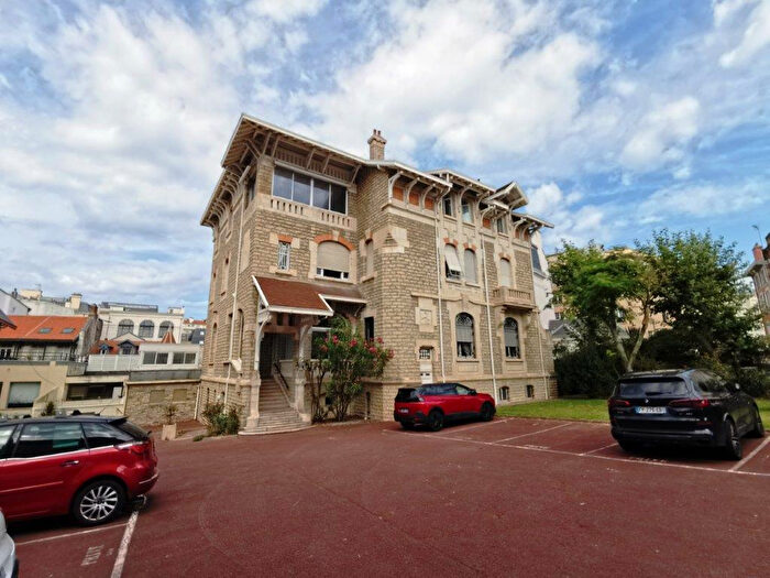 Appartement à louer - Biarritz, Centre-ville Est - 2 pièces - 1 chambre