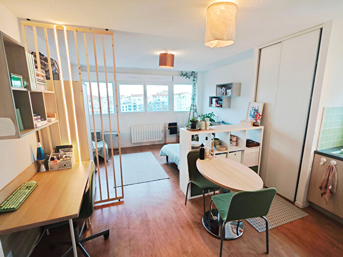 Appartement à vendre - Lyon e , Monchat - 1 pièce