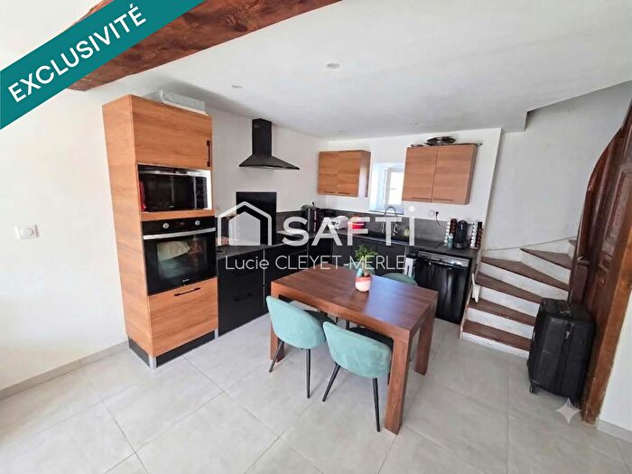 Sault-Brénaz - Maison 3 pièces à vendre